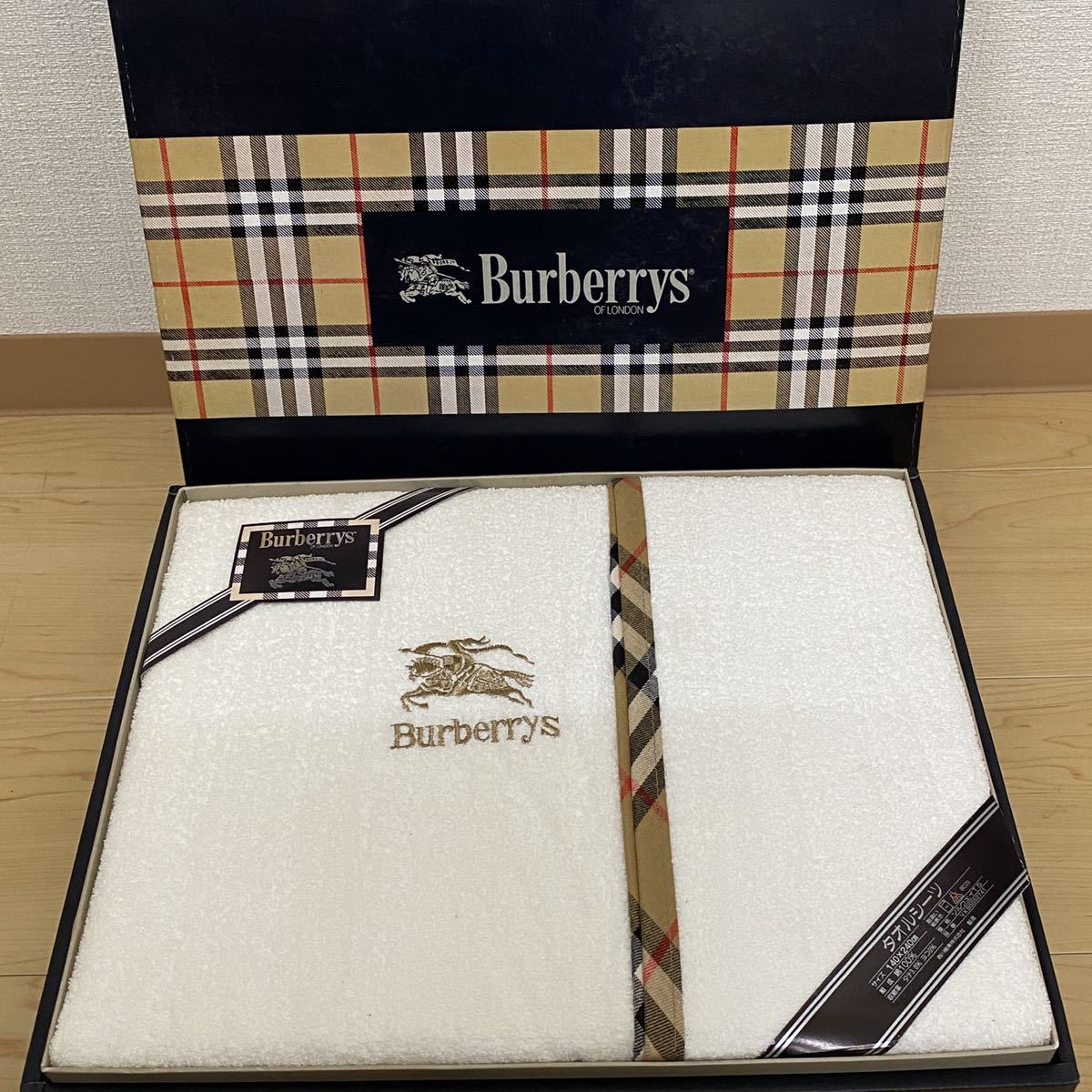 【未使用】BURBERRY バーバリー タオルシーツ ホワイト の落札情報詳細 - Yahoo!オークション落札価格検索 オークフリー