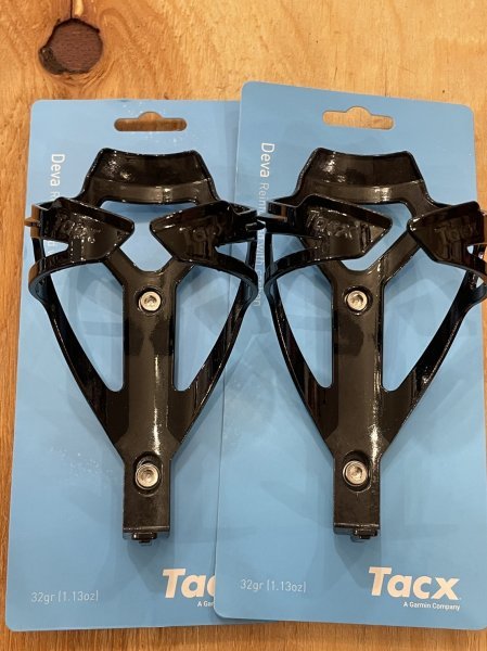 【未使用】Tacx タックス ボトルケージ Deva 艶あり ブラック 2個セット の落札情報詳細| ヤフオク落札価格情報 オークフリー