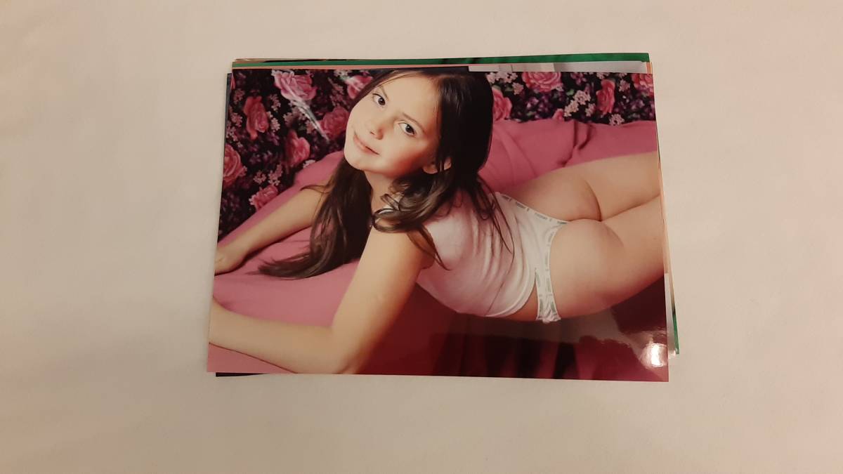 【未使用】洋 アイドル リリアナ① L判 4枚 の落札情報詳細 - Yahoo!オークション落札価格検索 オークフリー