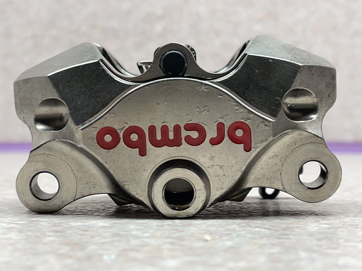 【やや傷や汚れあり】モンキー125 JB02で使用 正規品 brembo Fキャリパー CNC ニッケルコート 84㎜ brembo JB02 ...