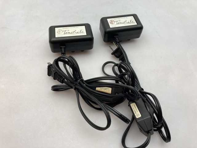 【やや傷や汚れあり】[良品] ToneRite Guitar 3G 長年弾き込んだかのようなトーンを生み出す楽器熟成機 [WI025]の落札 ...