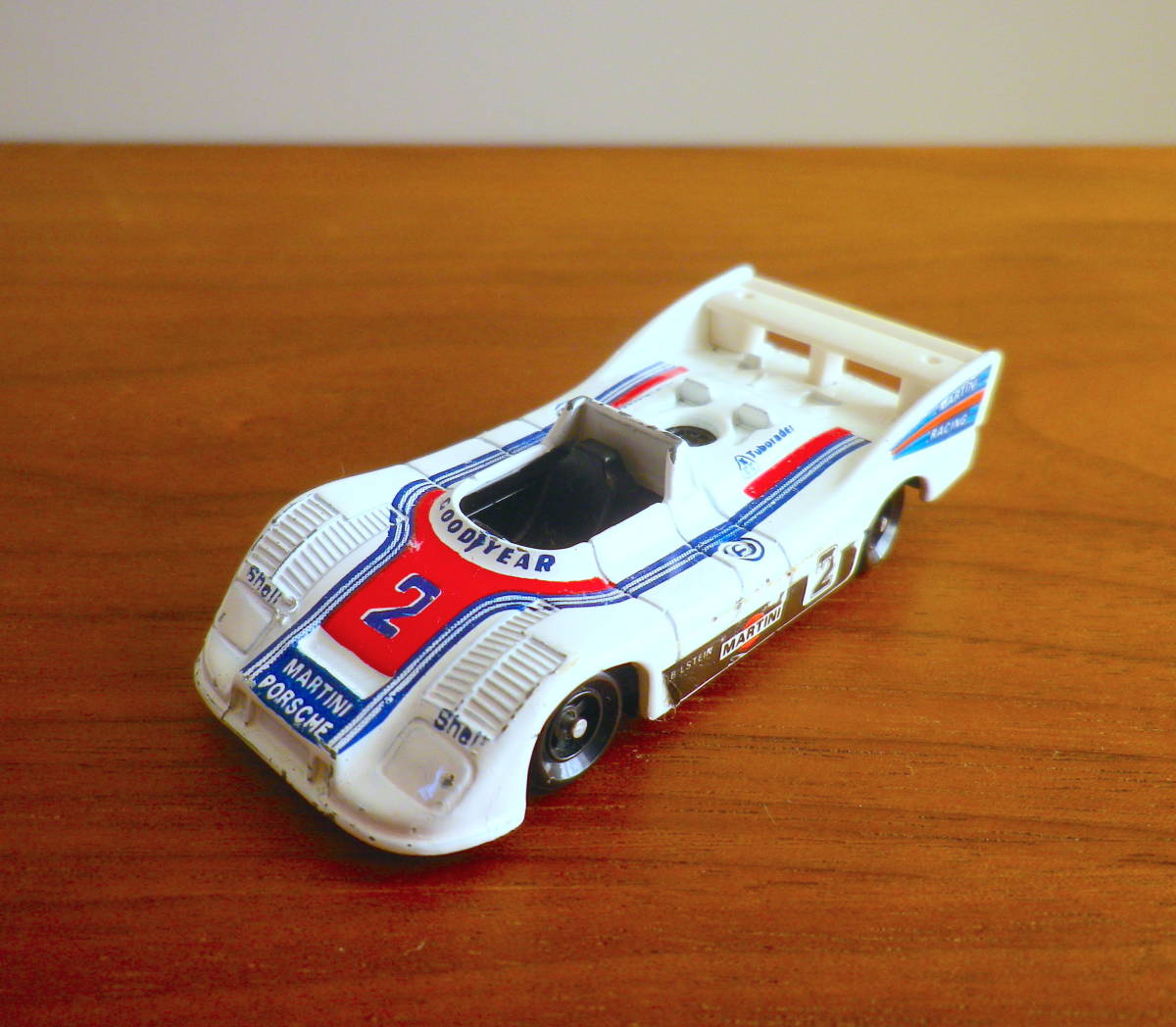 【やや傷や汚れあり】日本製 TOMIKA トミカ ポルシェ 936 ターボ NO.F43 S=1/59 ホワイト ミニカー トミー TOMY 青箱 黒箱 まんだらけ 駿河屋 外国車シリーズの ...