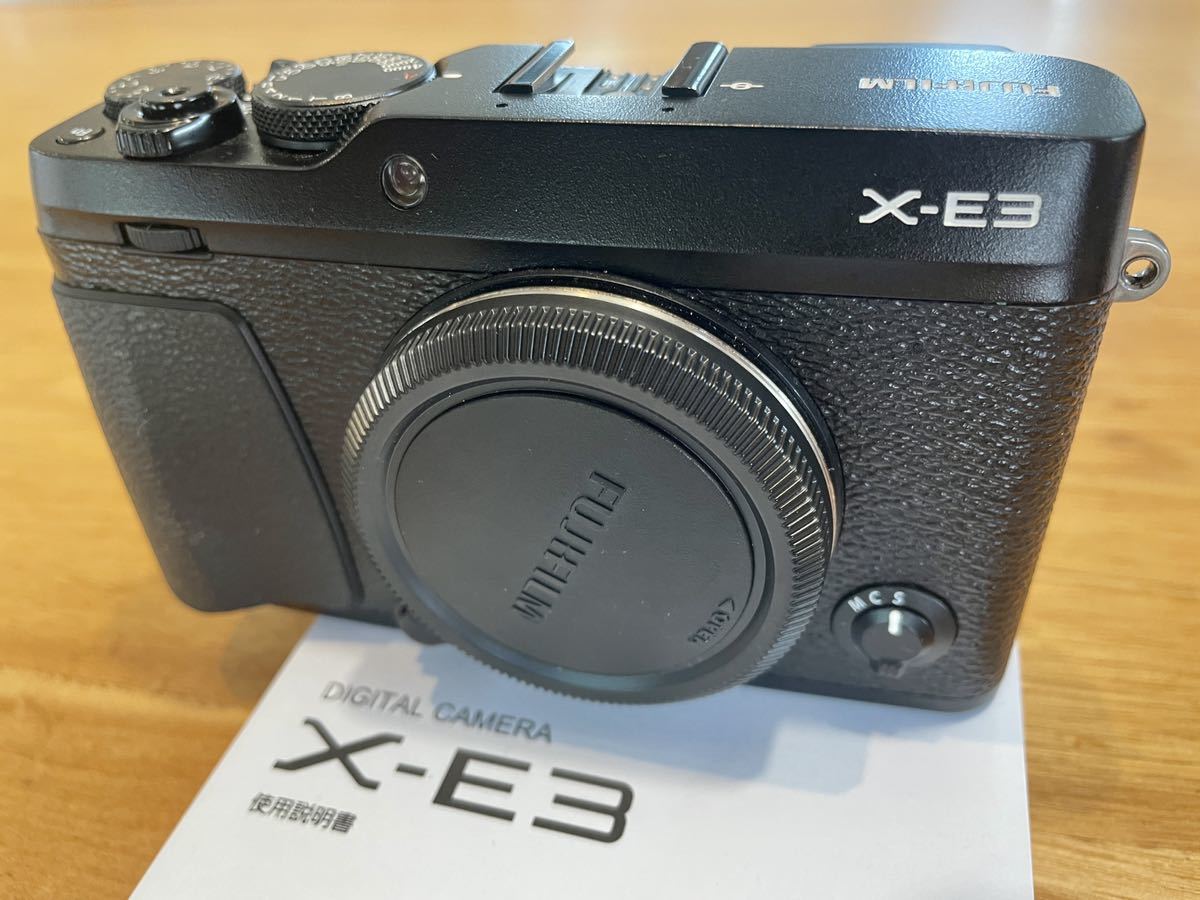【目立った傷や汚れなし】送料無料 X-E3 ボディ美品 付属品揃い FUJIFILM （富士フィルム ブラック ミラーレス一眼 デジカメ ...