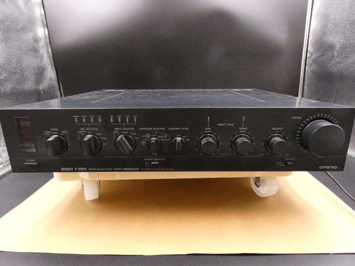 【傷や汚れあり】★☆ONKYO/オンキョー プリアンプ Integra P-306R 通電OK ボリュームつまみ難あり ジャンク品☆★の落札 ...