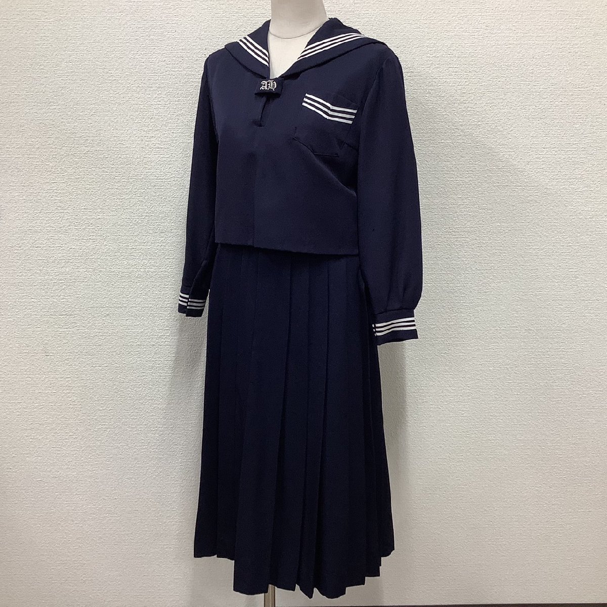 【傷や汚れあり】(Y)I539(中古) 福島県 安達高校 セーラー服 上下セット /希少/L/W68/丈74/セーラー/スカート/KUNIOKA/冬服/制服/中学校/女子学生/学生服の落札情報 ...