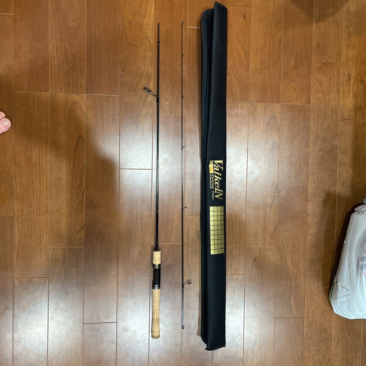 【やや傷や汚れあり】ヴァルケイン ブラックヴェスパイン 6.1L-H 中古 美品 エリアトラウトの落札情報詳細 - ヤフオク落札価格検索 オークフリー