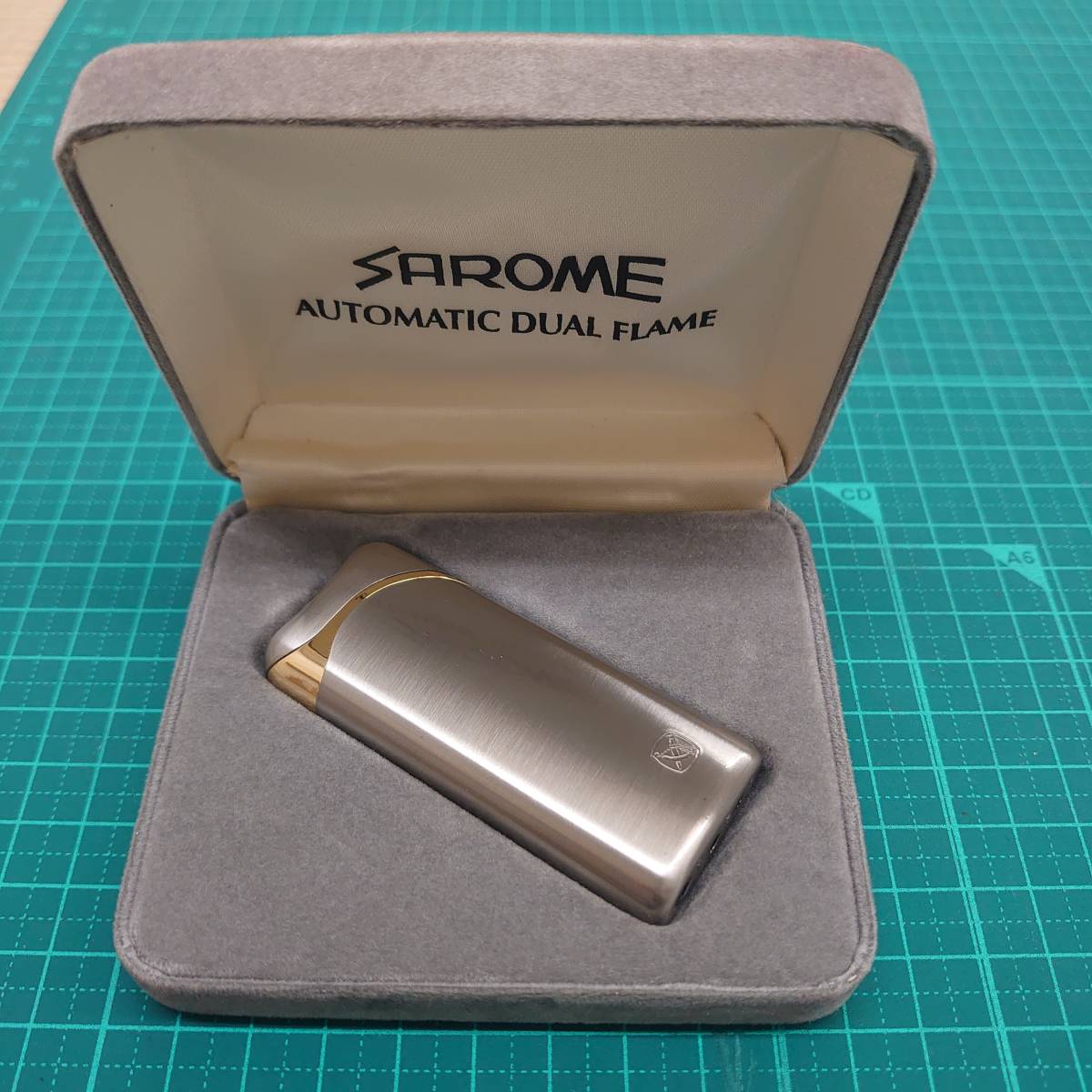 【傷や汚れあり】＃441J【着火確認済み SAROME/サロメ DUAL FLAME/デュアルフレーム ガスライター シルバー/銀 火花あり 箱付き 保管品】の落札情報詳細 - ヤフオク落札 ...
