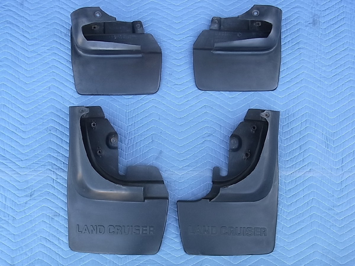 【傷や汚れあり】トヨタ ランドクルーザー80 純正 マッドガード 1台分 / 80系 ランクル マッドフラップ 76603-60011 ...