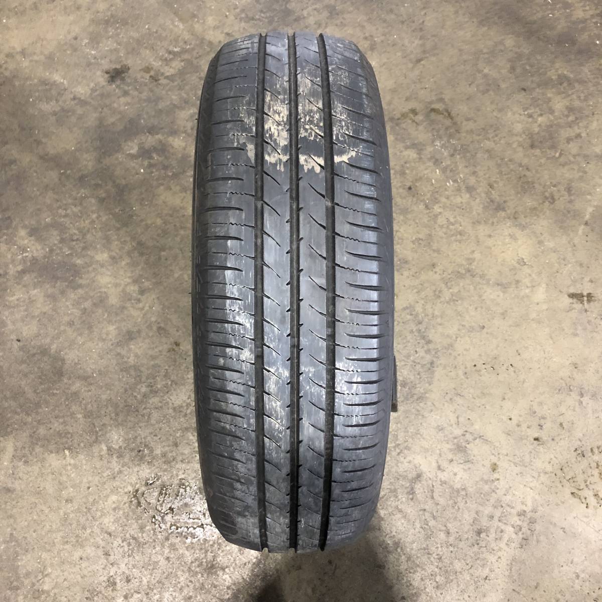 【やや傷や汚れあり】[T0273J5E] 175/65R15 TOYO NANOENERGY 3 PLUS 2022年製 夏タイヤ 1本の落札 ...