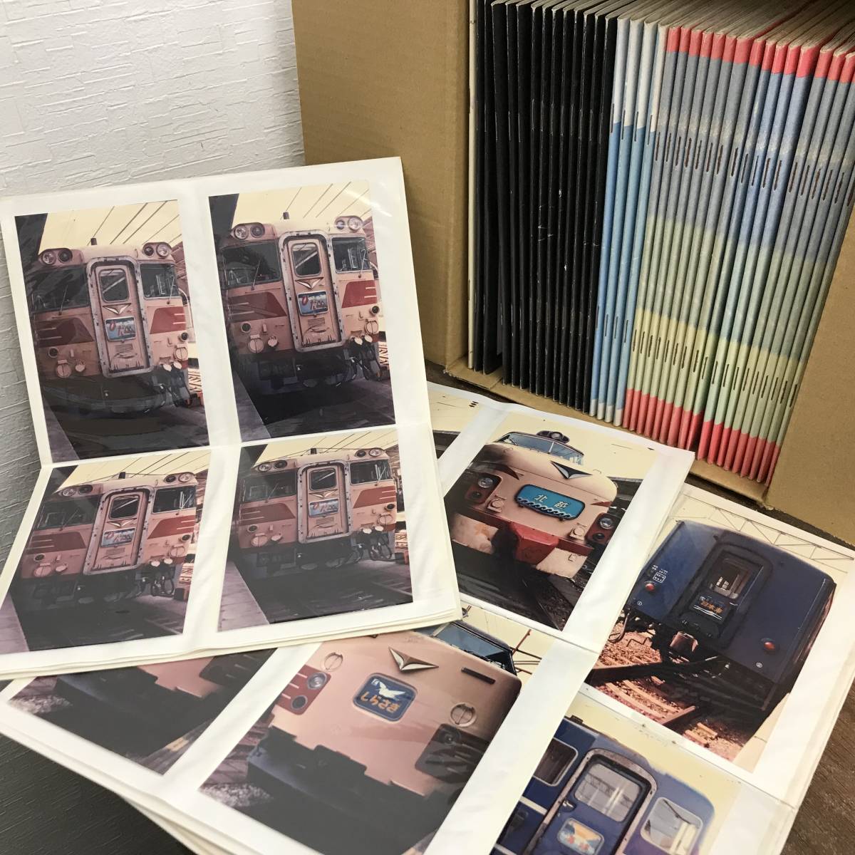 【目立った傷や汚れなし】M1446 1円スタート【鉄道写真 大量】約800点以上 アルバム40冊 あけぼの はつかり そよかぜ ひたち あいづ ...