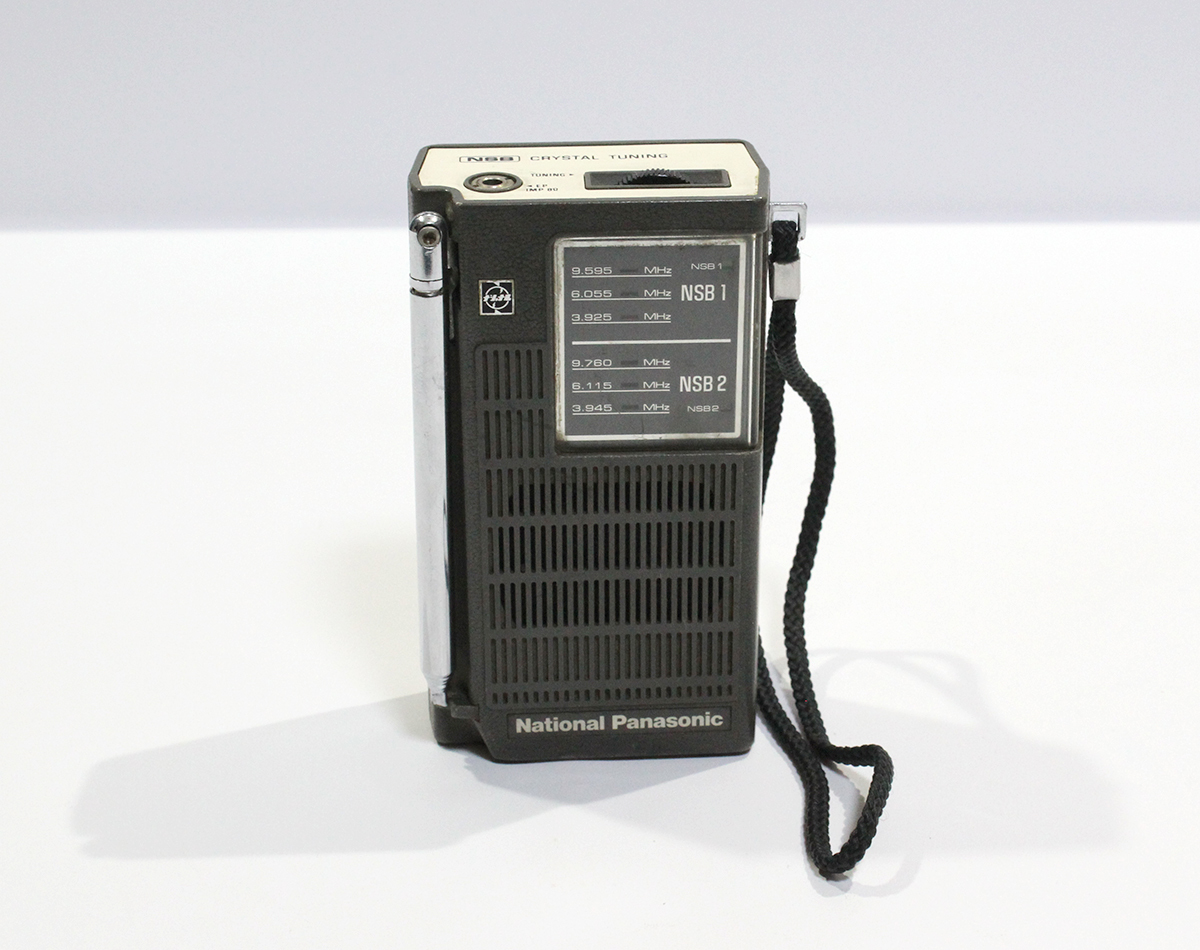 【傷や汚れあり】National Panasonic ナショナル パナソニック R-188 短波ラジオ レトロ ポータブル 携帯 ラジオ アンテナ折れ有り 中古 現状品 y1146の落札情報 ...