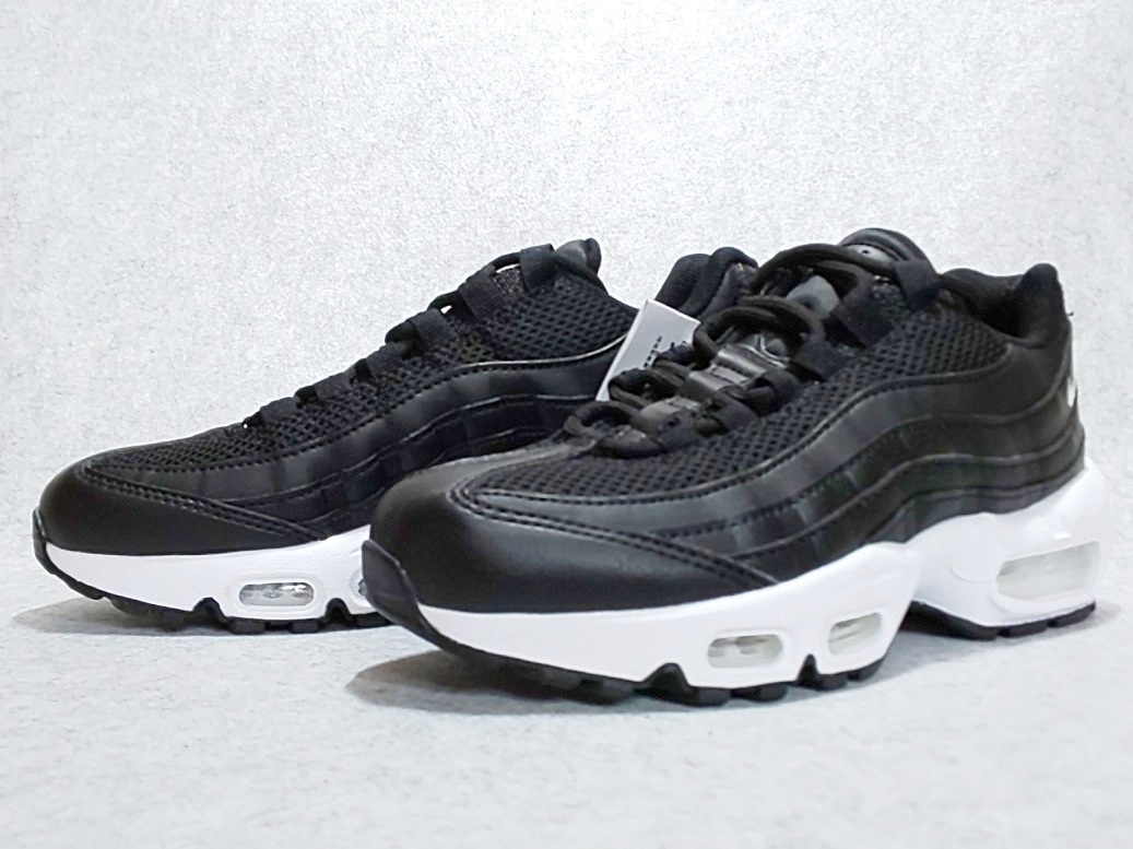 【未使用】NIKE W AIR MAX 95 DH8015-001 エア マックス 黒 23.5cmの落札情報詳細 - ヤフオク落札価格検索 オークフリー