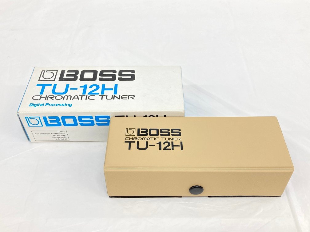【傷や汚れあり】KORG チューナー PB-AD / BOSS チューナー TU-12H / PBP アンプ N136 / VOX アンプ ...