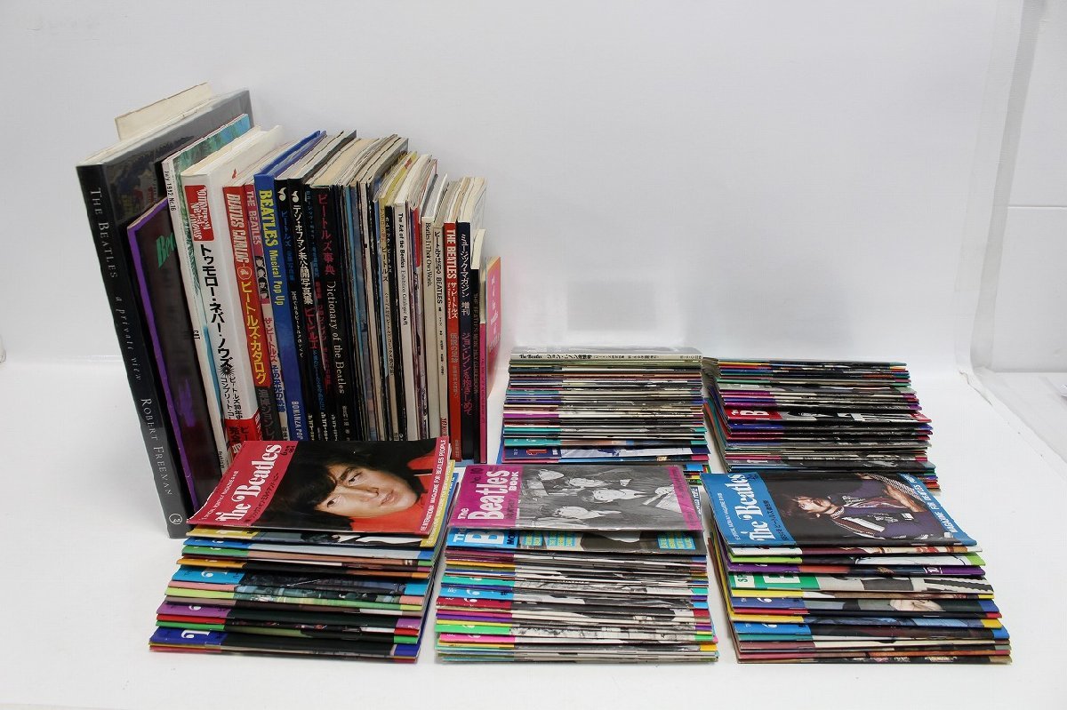 【やや傷や汚れあり】AO159 THE BEATLES ザ ・ビードルズ MONTHLY BOX マンスリー ボックス ①〜⑫ 中古 現状品の ...