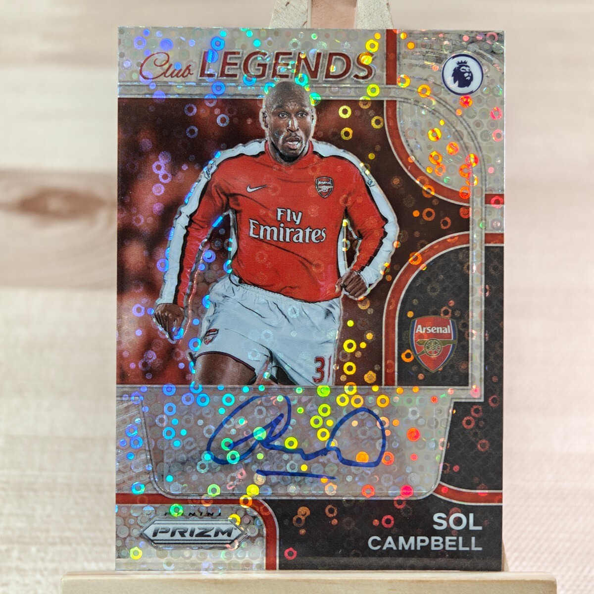 【目立った傷や汚れなし】ソル・キャンベル 2022-23 Panini Prizm Premier League Legends ...