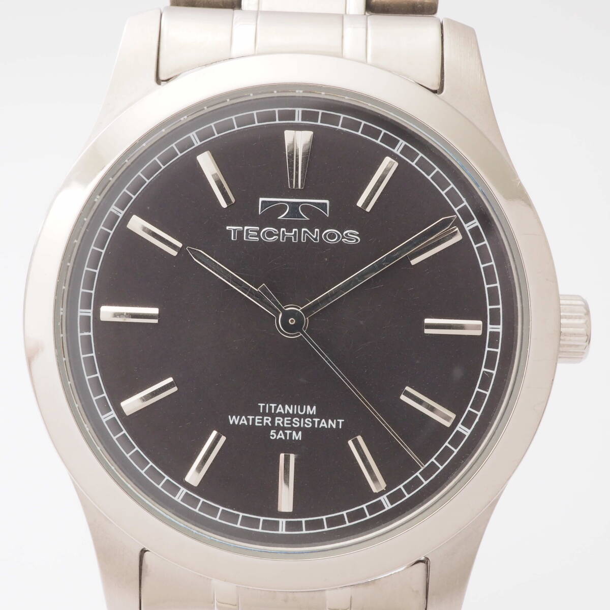 【傷や汚れあり】テクノス T-1079 TECHNOS TITANIUM チタン クォーツ ブラック 黒文字盤 メンズ 男性 腕時計 ...