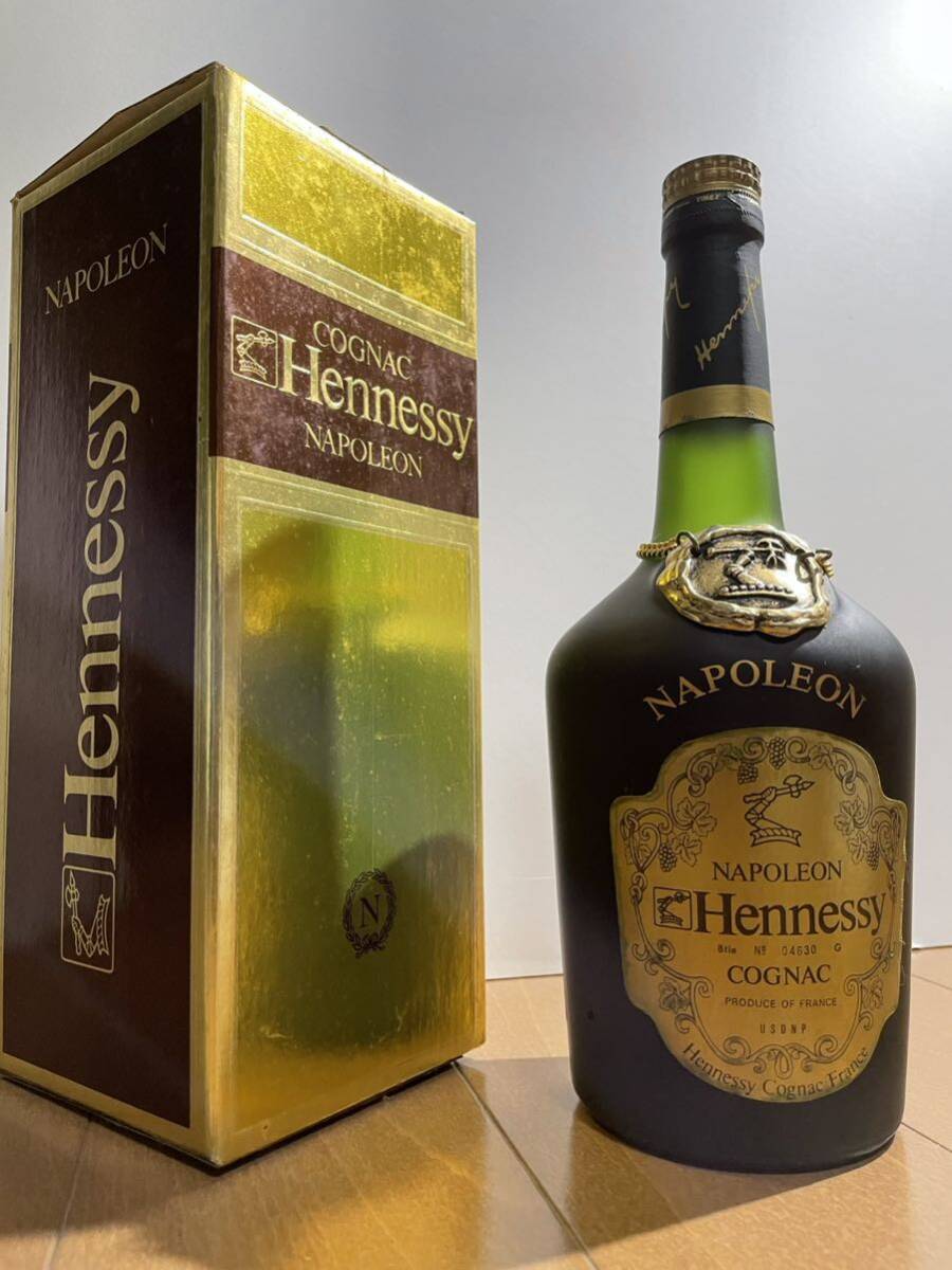 【未使用】M0613 未開栓 古酒 HENNESSY NAPOLEON COGNAC ヘネシー ナポレオン コニャック 700ml 40％ お酒 当時物の落札情報詳細 - ヤフオク落札価格検索 ...