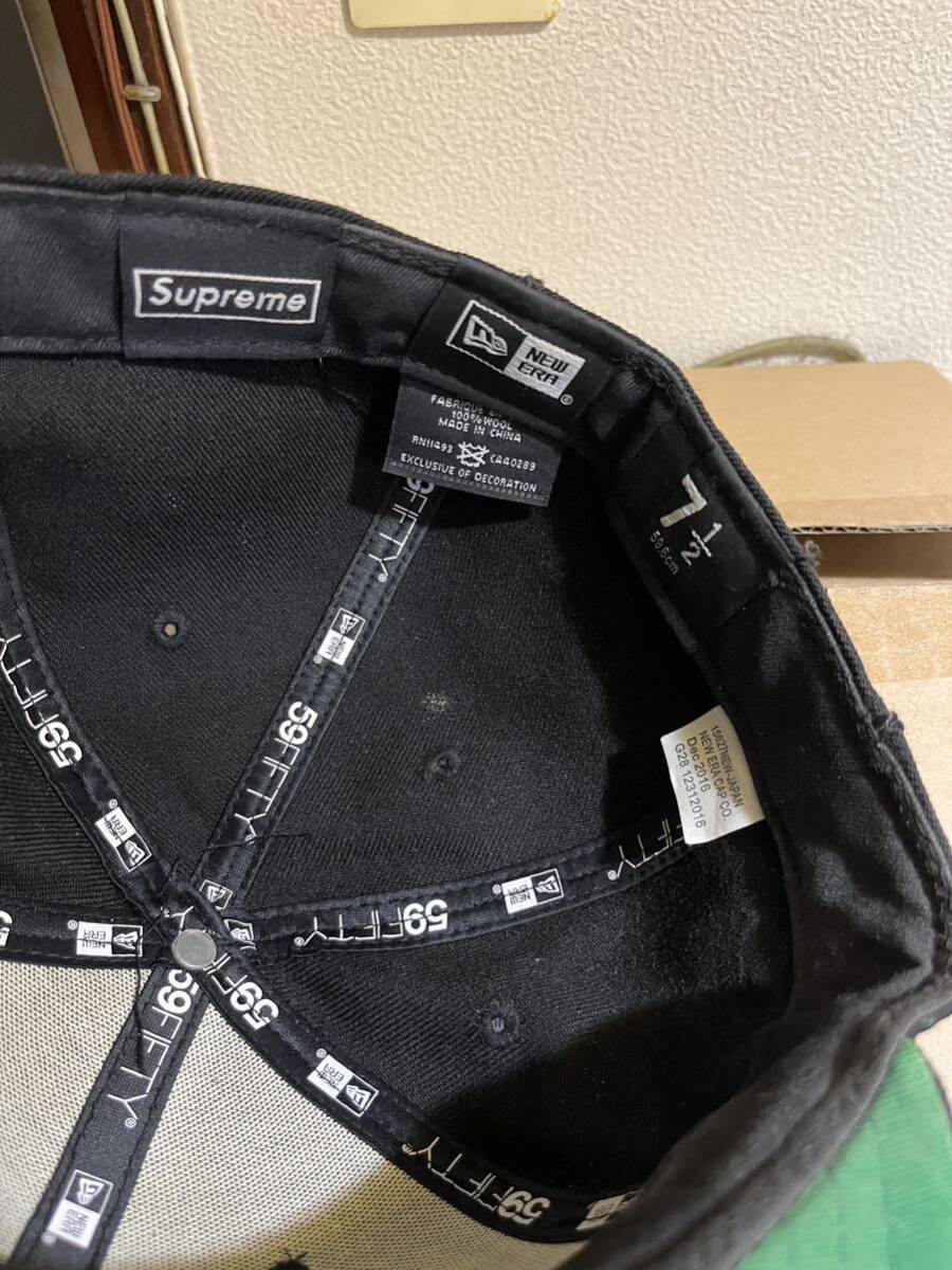 【傷や汚れあり】正規品 supreme box logo new era cap 7 1/2 world famousの落札情報詳細 ...
