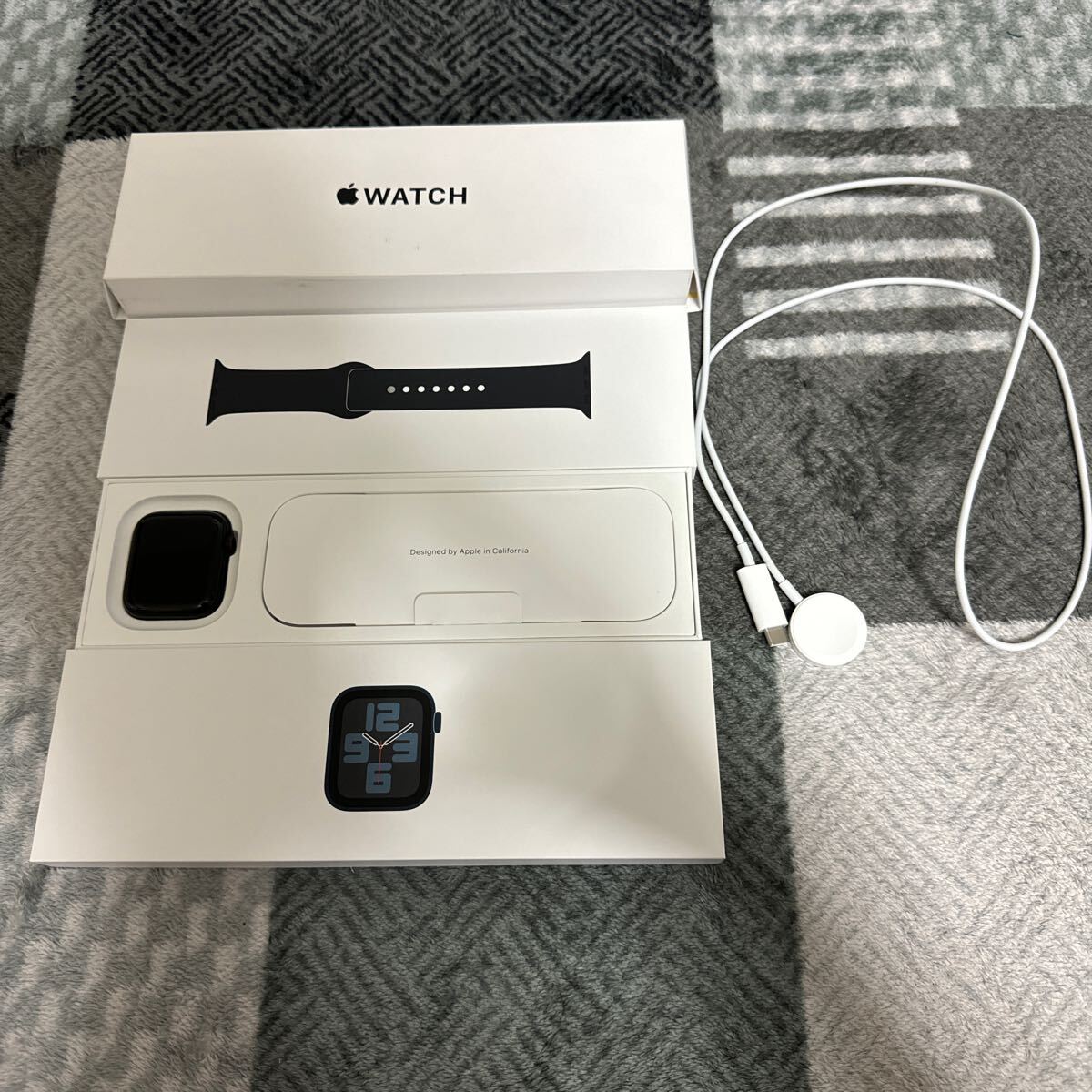 【未使用に近い】アップルウォッチ Apple Watch SE2世代 44mm GPS＋cellularモデル の落札情報詳細 - Yahoo!オークション落札価格検索 オークフリー