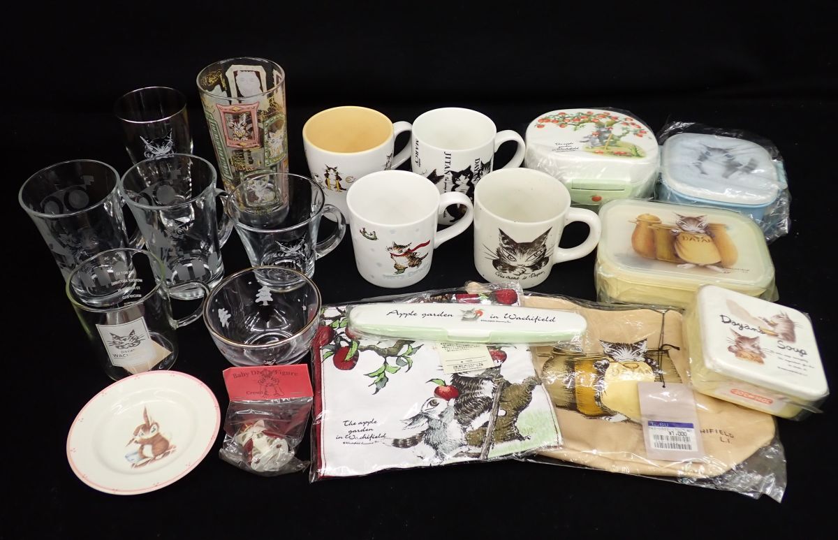 【目立った傷や汚れなし】 WachiField わちふぃーるど ダヤン 食器類 まとめて 未使用多数/マグカップ/お弁当箱/ケース/コップ ...