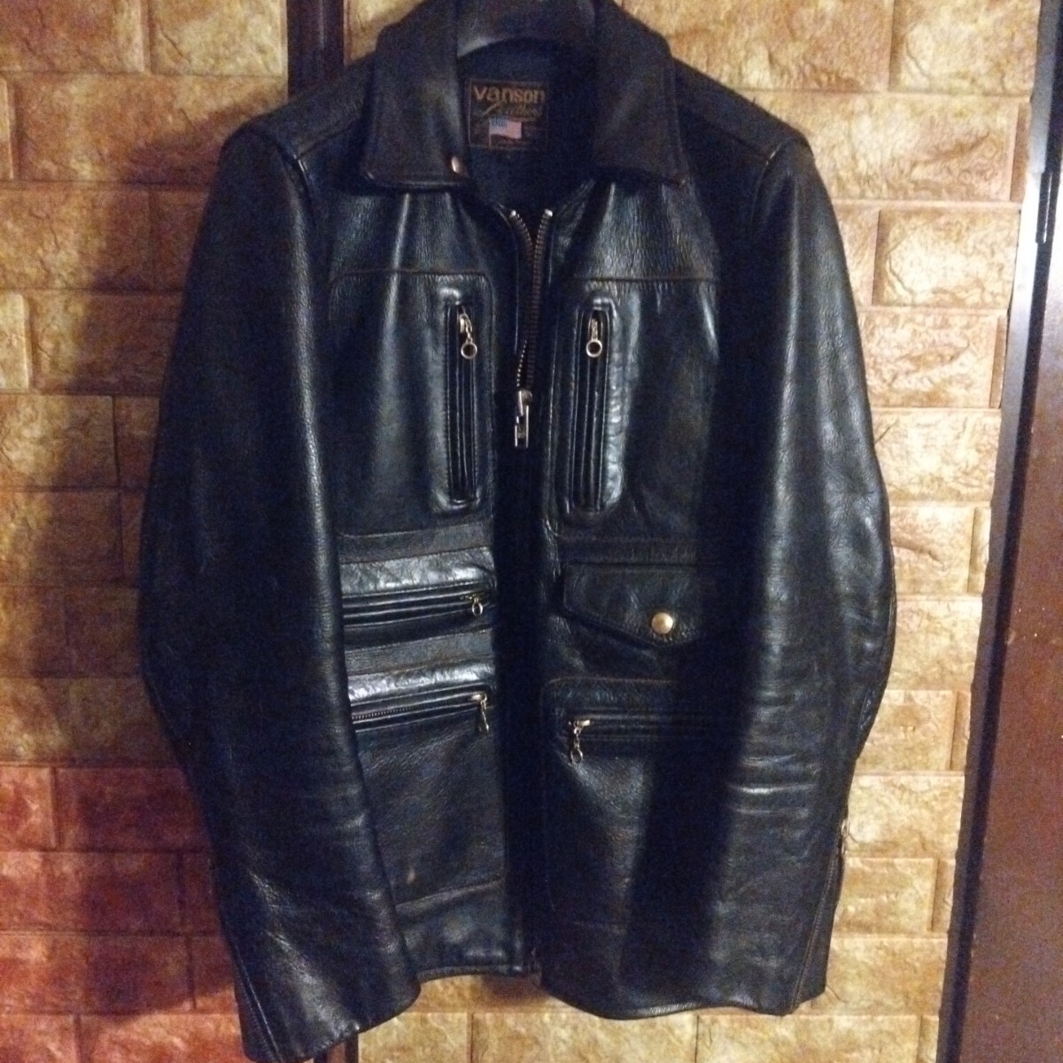 【目立った傷や汚れなし】Vanson革ジャケットLEATHERの落札情報詳細 - Yahoo!オークション落札価格検索 オークフリー