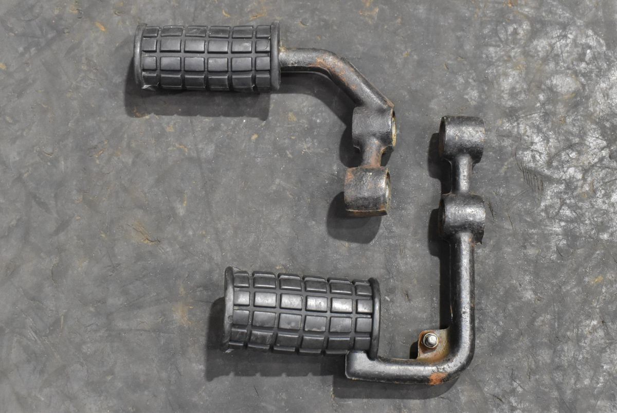 【中古】S323 当時物 純正 GS750 フロントステップ 0090 検) GS750E GS750G GS1000 GS550の落札情報詳細 - Yahoo!オークション落札価格検索 オークフリー