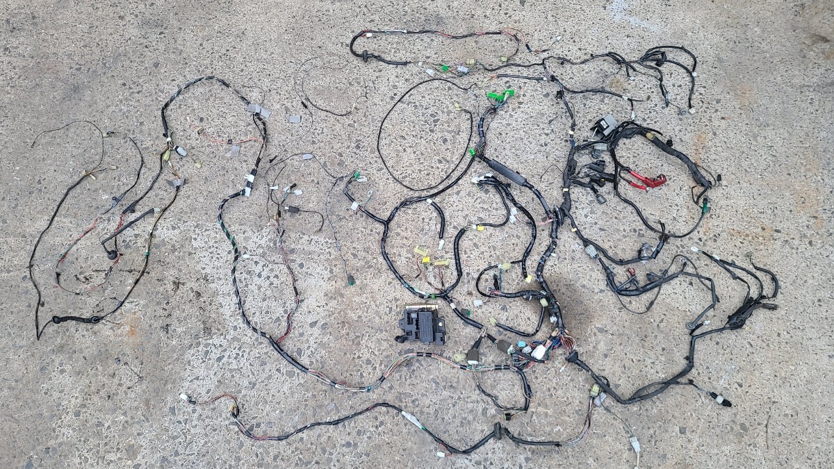 【やや傷や汚れあり】E-HA21S アルトワークス RS/Z K6A メイン ハーネス ヒューズボックス 1台分【 HB21S HA11S HB11S】の落札情報詳細 - Yahoo ...