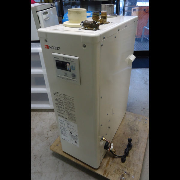 【やや傷や汚れあり】札幌★ノーリツ 石油給湯機 上方給排気FF式 3万キロ 37.2kW OQB-3706FF 2022年の落札情報詳細 - Yahoo!オークション落札価格検索 オークフリー