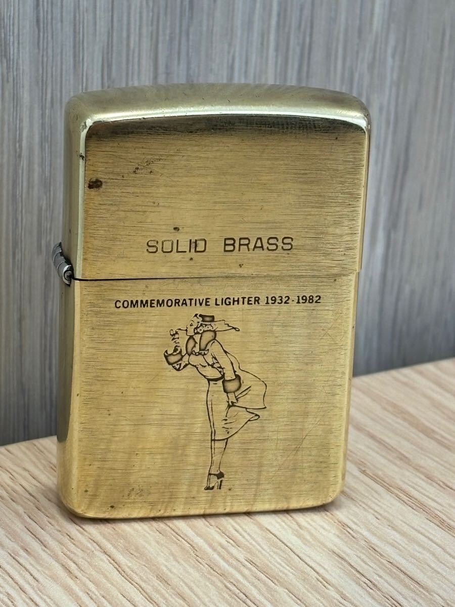【やや傷や汚れあり】ZIPPO windy SOLID BRASS オイルライター ジッポー 喫煙具 ジッポ ウィンディー ダブルイヤー コメモラティブ 1932 1986 ヴィンテージの落札 ...