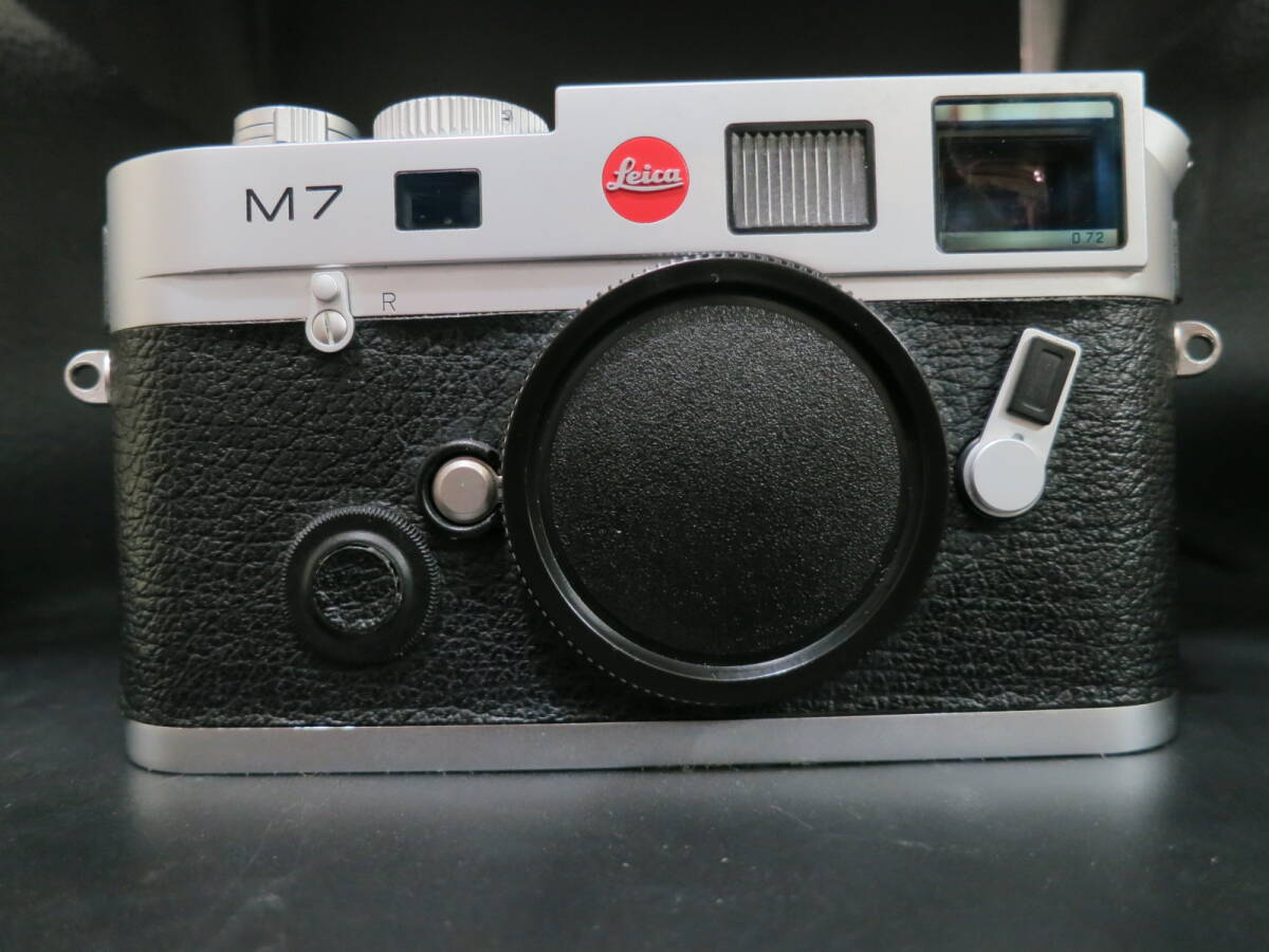 【目立った傷や汚れなし】（人気） Leica M7 0.72 Engrave Silver M7 0．72 エングレーブ刻印 シルバークロム 国内正規品（294万台）の落札情報詳細 ...
