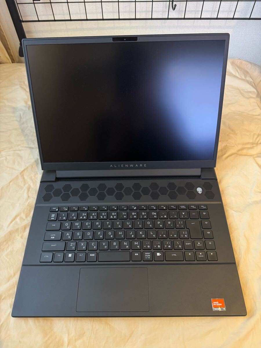 【全体的に状態が悪い】【極美品ジャンク扱い】Alienware m16 R1 AMD/Ryzen7 7745HX/RTX4060/1TB ...