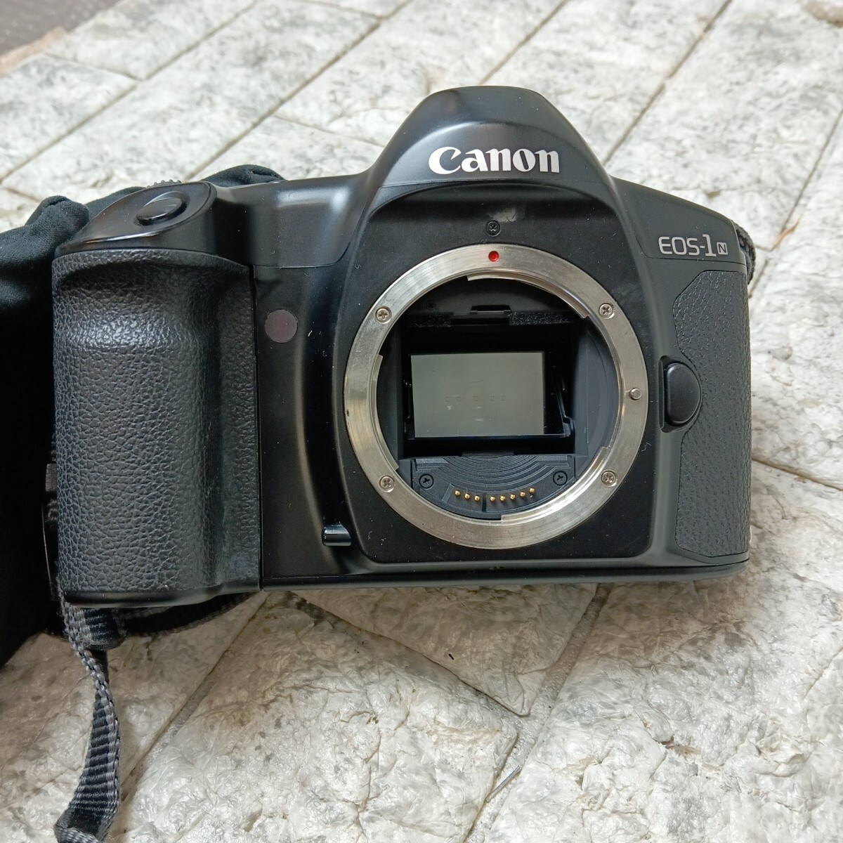 【傷や汚れあり】K03c3 キャノン EOS-1N Canon ボディの落札情報詳細 - Yahoo!オークション落札価格検索 オークフリー