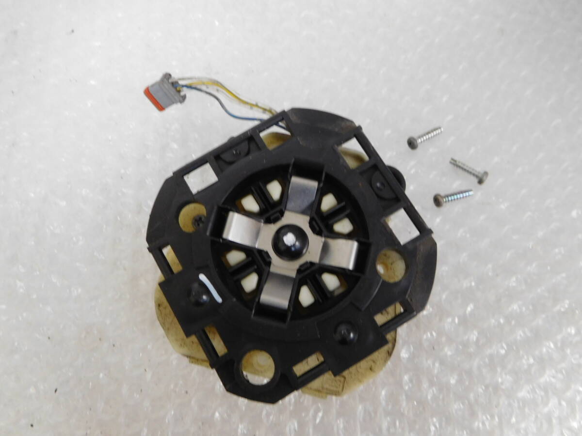 【傷や汚れあり】B ドアミラー ミラー 角度調整 モーター E52 エルグランド 前期 後期 ハイウェイスター ライダー 純正 ICHIKOH E-370CB 修理 交換 イチコーの落札情報 ...