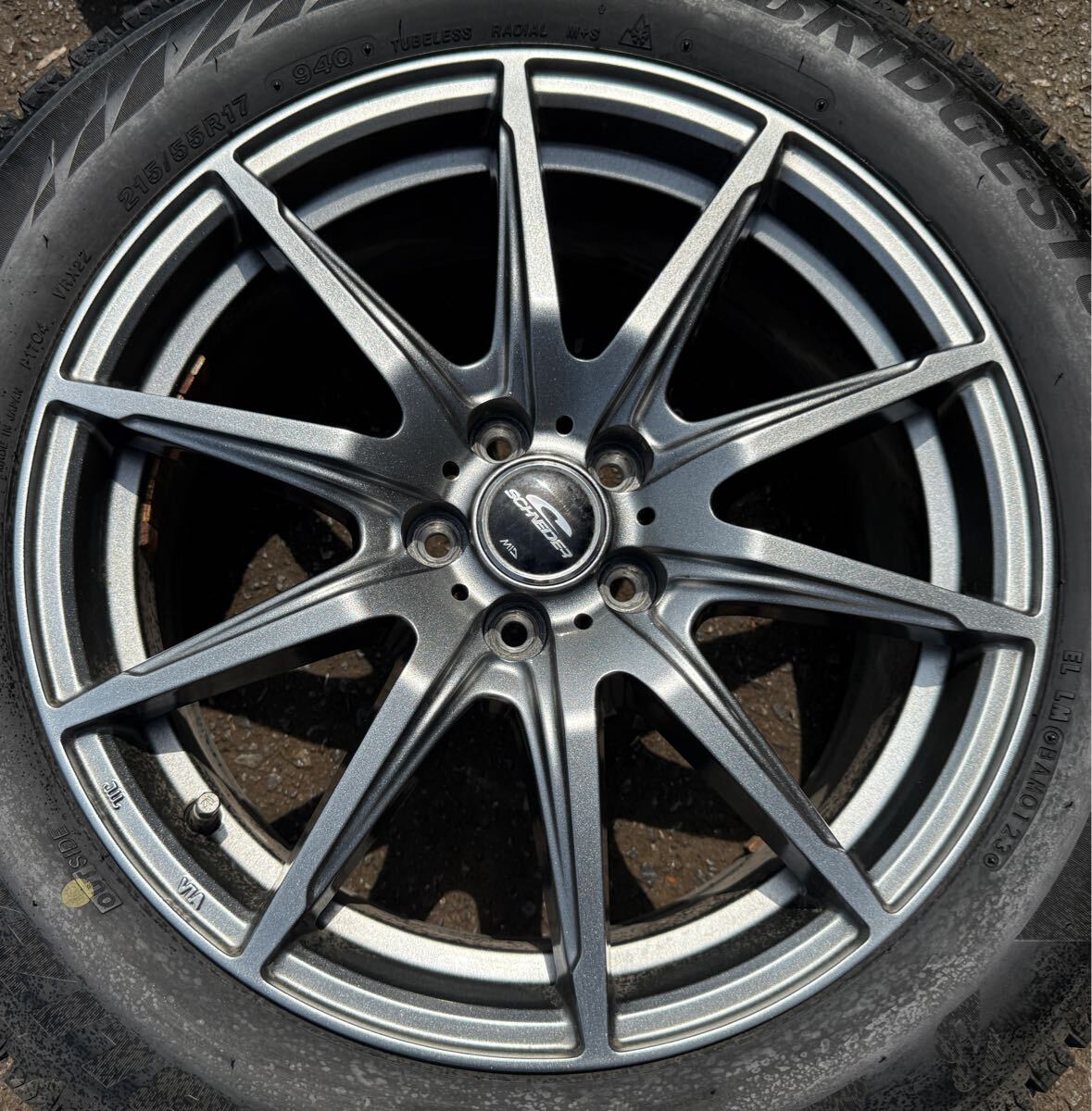 【やや傷や汚れあり】スタッドレス レガシィ アウトバック 17×7J 100/5H ET50 215/55R17 BS VRX2 2023年製 深溝 4本セットの落札情報詳細 - Yahoo ...