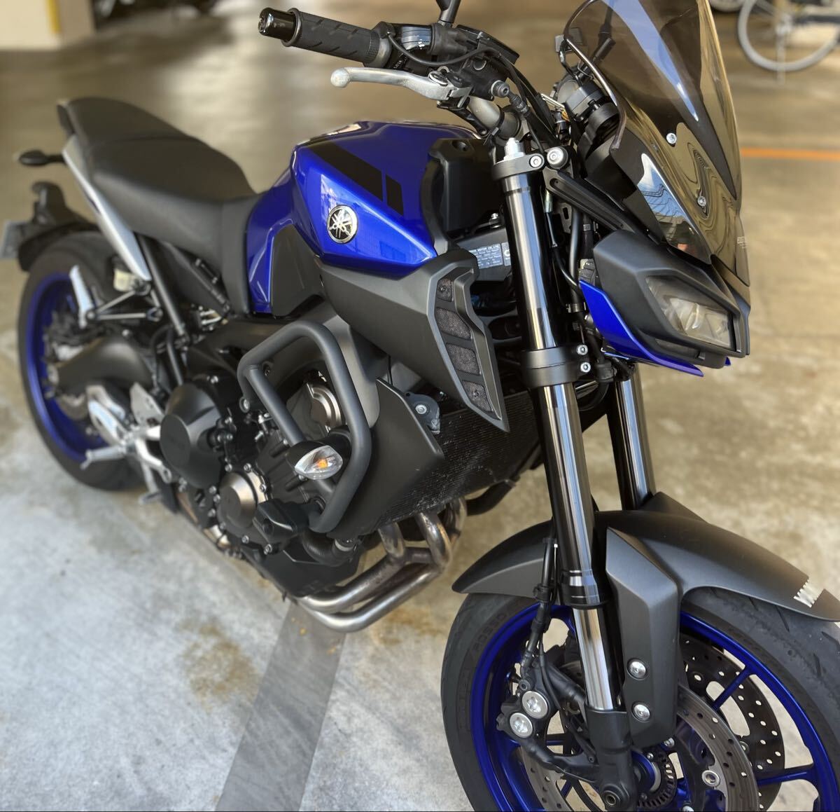 【やや傷や汚れあり】YAMAHA MT09 MT-09 MT-07 MT07 GSX-S1000 Z900 ネイキッド 大型バイク ツーリング ストファイ ヤマハ オートバイ モタードの落札 ...