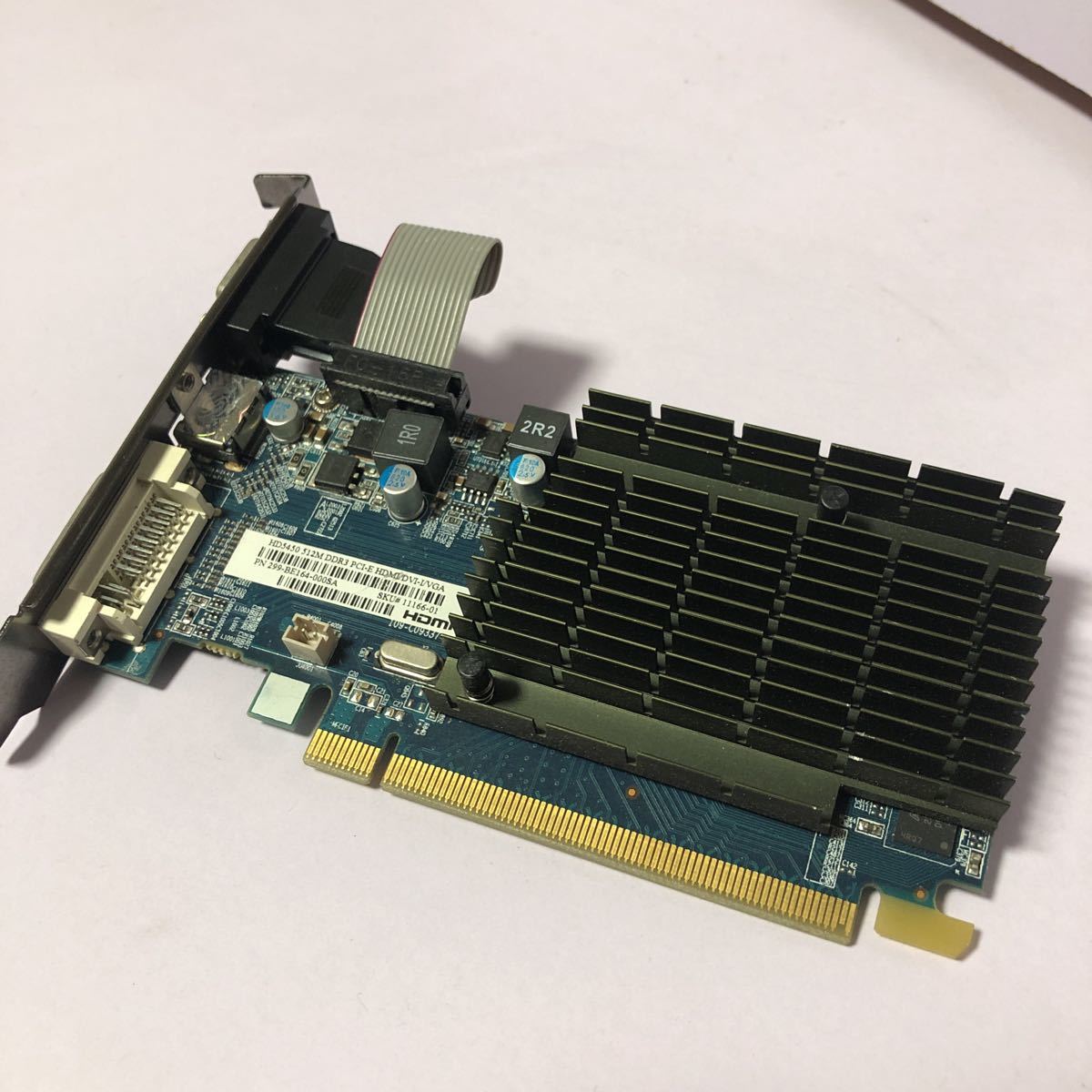 AMD グラフィックスボード Sapphire Radeon HD5450 11166-01-20R中古動作品。SHZ165の落札情報詳細 ...