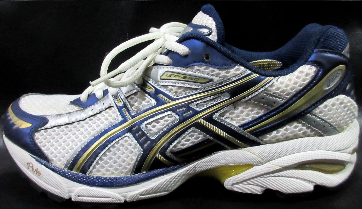 定価12,075円 asics アシックス GT-2120 NEW YORK ニューヨーク ランニングシューズ TJG878 スニーカーの落札 ...