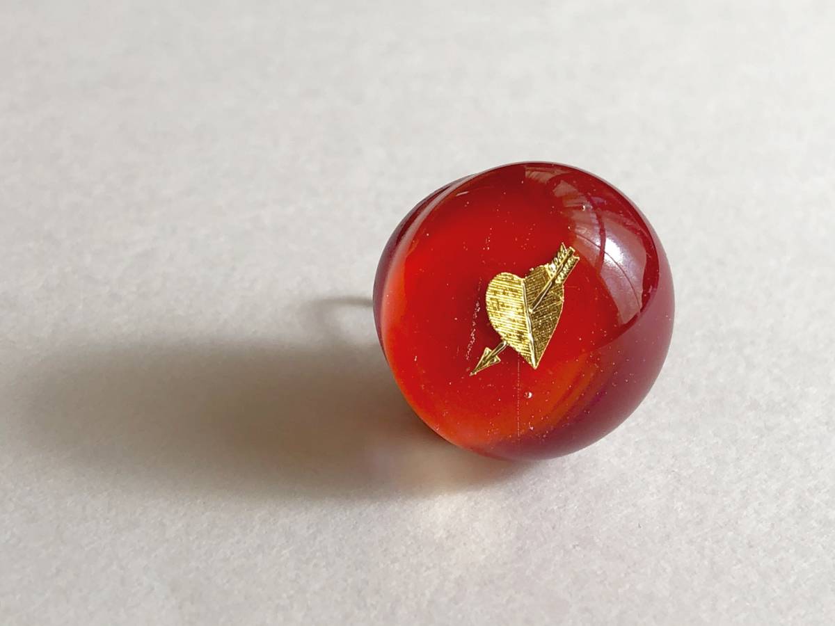 + 70’s ヴィンテージ ペーパーウェイト ガラスボタン ハート&アロー ゴールドフォイル John Gooderham作 +の落札情報詳細 ...