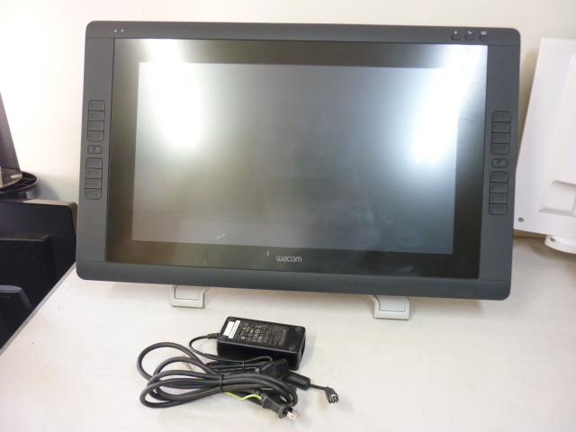 ☆ワコム／wacom☆Cintiq22HD☆21.5型 液晶 ペンタブレット☆DTK-2200/K☆ペン欠品☆現状渡し☆h01907の落札情報 ...