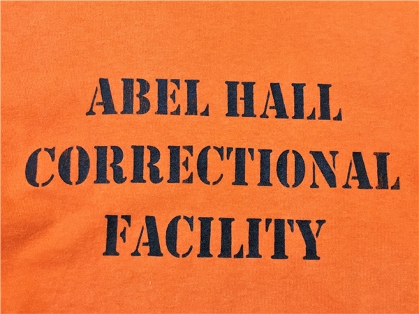 【やや傷や汚れあり】囚人 PRISONER Tシャツ S オレンジ ABEL HALL CORRECTIONAL FACILITY アベル ...