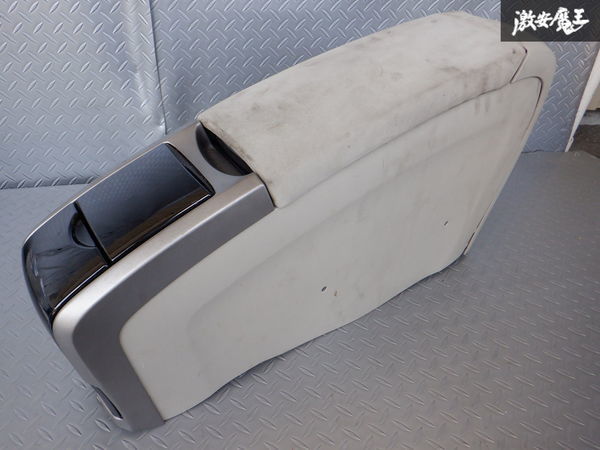 【やや傷や汚れあり】トヨタ純正 NHW20 20 プリウス 2006/11 センター コンソール ドリンクホルダー 即納 58901-47050の落札情報詳細 - ヤフオク落札価格検索 オークフリー