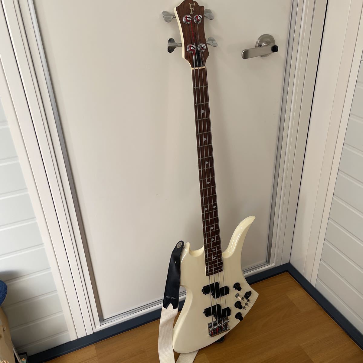 1980年代後期製 FERNANDES F.G.I TECHNOLOGY FGI-S Active Single Pickup フェルナンデス ...