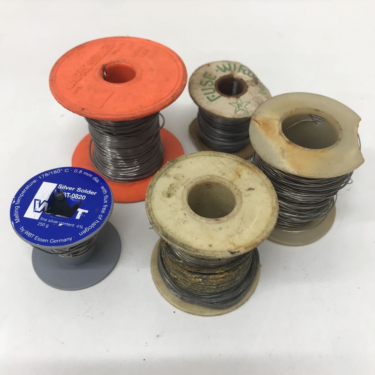 【やや傷や汚れあり】refle はんだ SOLDER/silver solder/FUSE WIRE まとめて 色々 重さ約915g 1巻売り ...