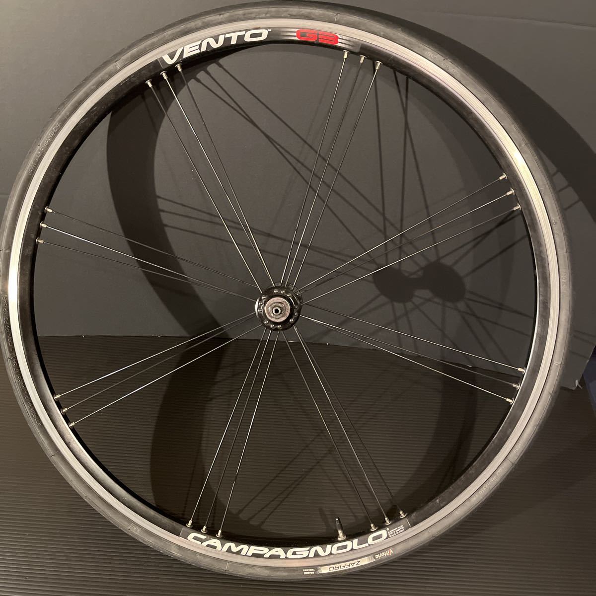 【傷や汚れあり】Campagnolo フロントホイール クリンチャー 700c VENTO G3 used品の落札情報詳細 - ヤフオク落札 ...