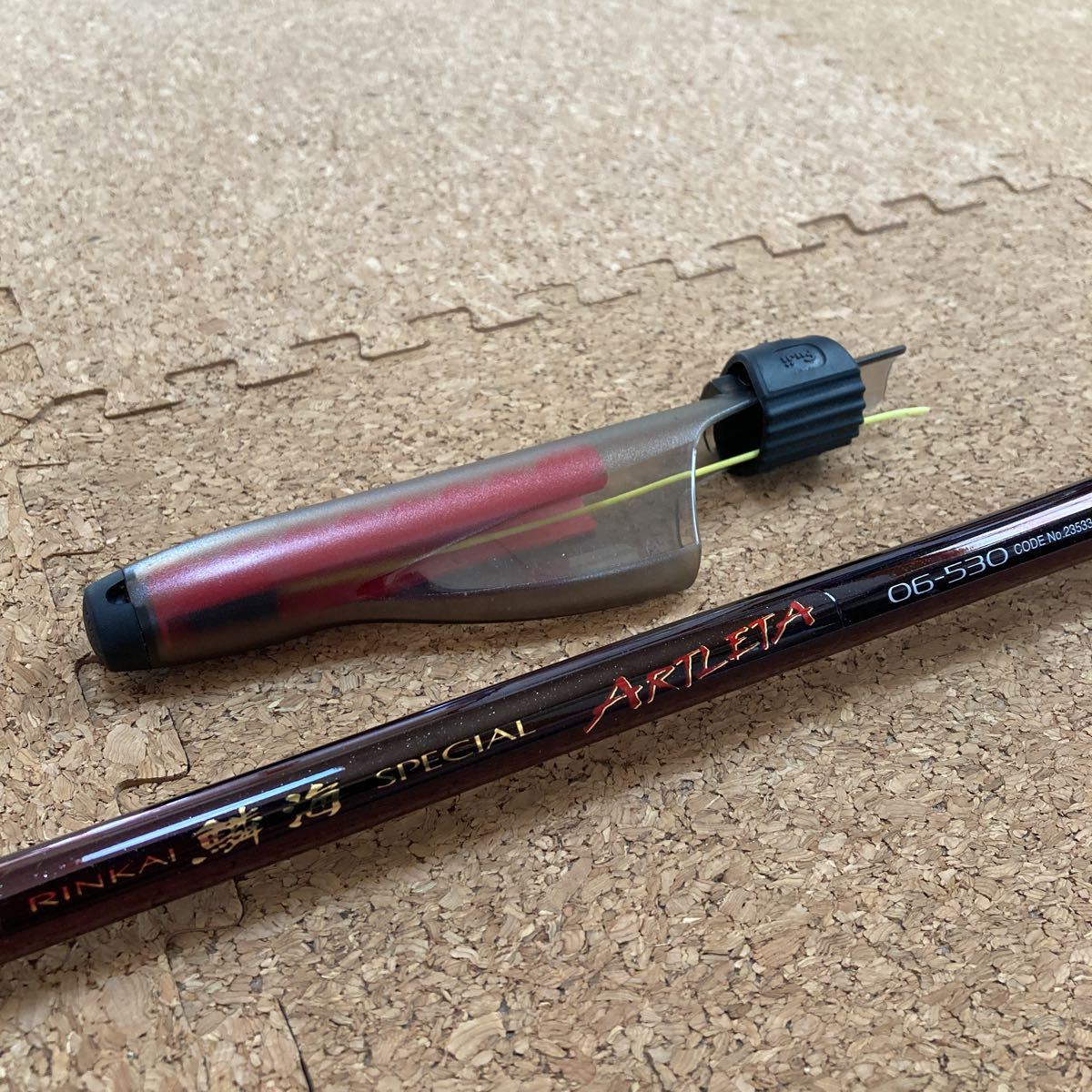 【やや傷や汚れあり】シマノ 鱗海スペシャル アートレータ 06-530 旧モデル 黒鯛 クロダイ チヌ リンカイ COMPE EDITION の落札情報詳細| ヤフオク落札価格情報 オークフリー