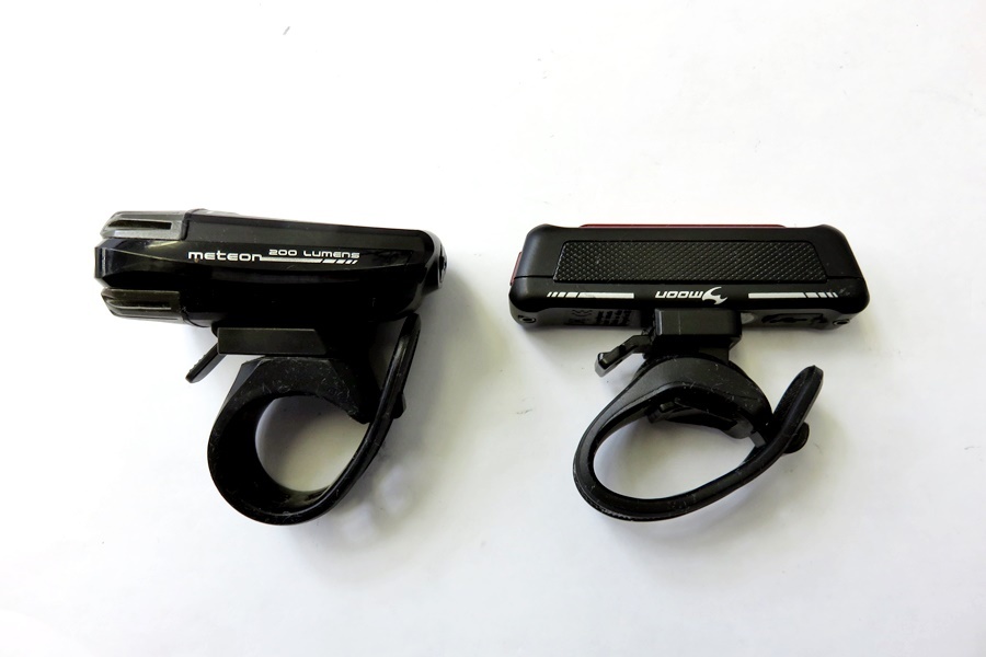 【やや傷や汚れあり】MOON ムーン METEOR メテオ 200 / COMET コメット LEDフロント / リアライト前後セット USB充電式 送料全国一律370円の落札情報詳細 ...