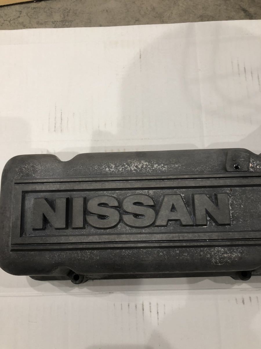 【やや傷や汚れあり】L型エンジン ヘッドカバー ハコスカ ケンメリ 30Z 旧車 当時物の落札情報詳細 - ヤフオク落札価格検索 オークフリー