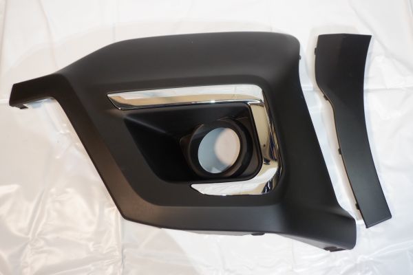 【未使用に近い】GD2Yk02★BT5★レガシィアウトバック★X-ブレイク★★フォグランプカバー★★左★57731AN180 ...