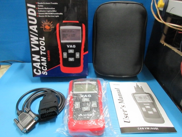 【目立った傷や汚れなし】OBDスキャナー OBD2コードリーダー MAXSCAN （VW/AUDI車対応？） AUTEL 診断機 VAG405 ...