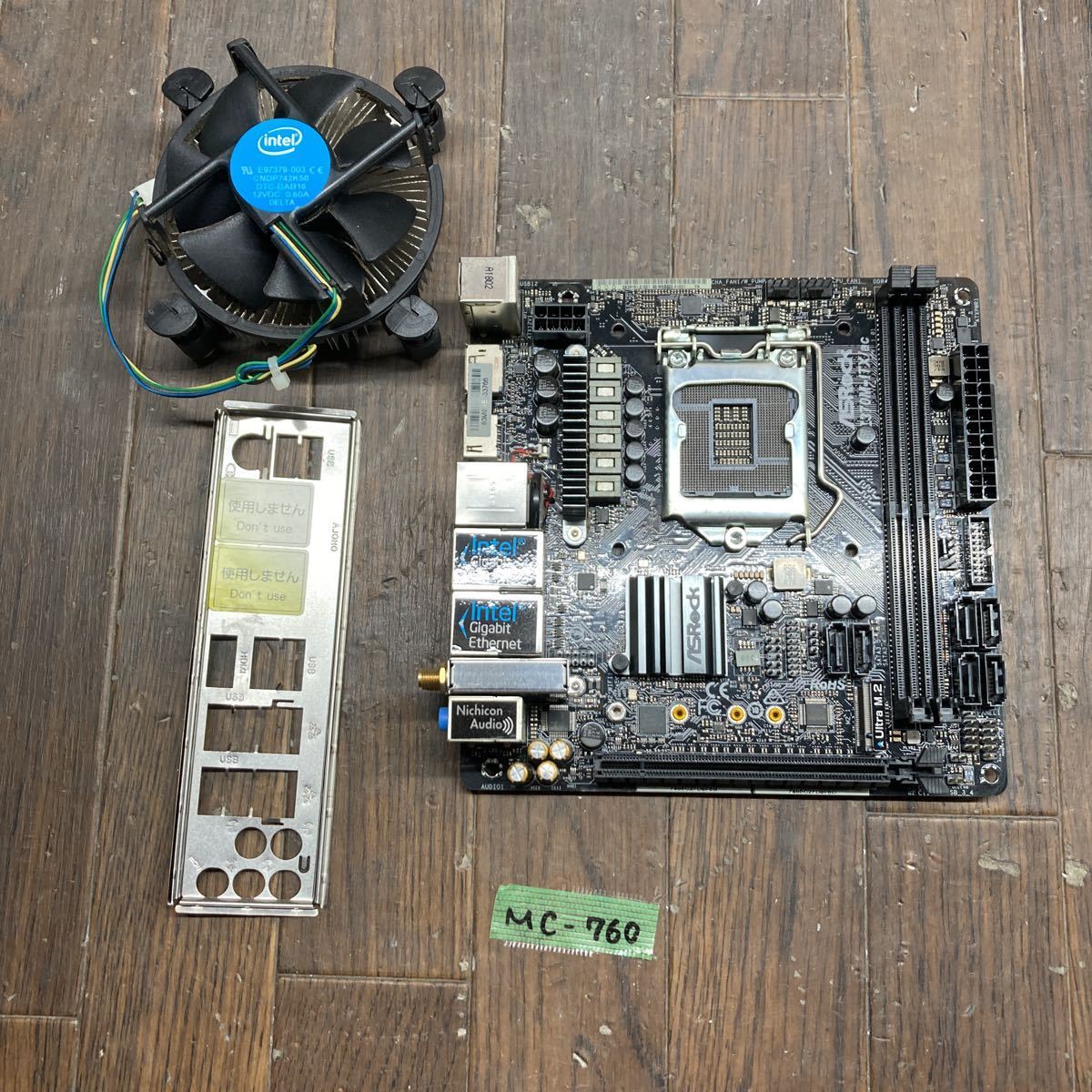 【傷や汚れあり】MC-760 激安 マザーボード ASRock Z370M-ITX/ac LGA1151 BIOS立ち上がり確認済み ジャンク ...